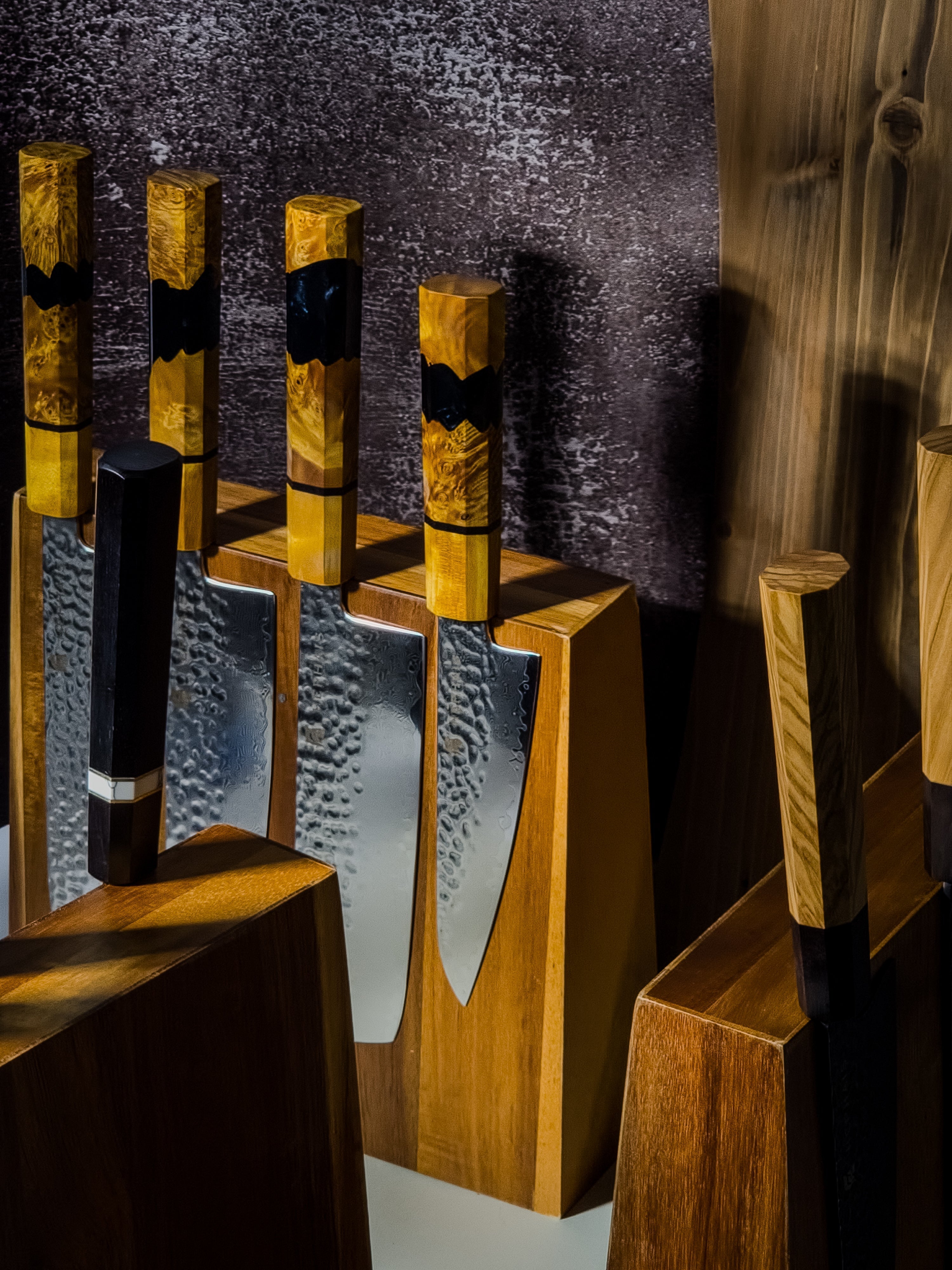 Knife Hardness 101: Rockwell Scale Guide for Chefs – HEPHAIS